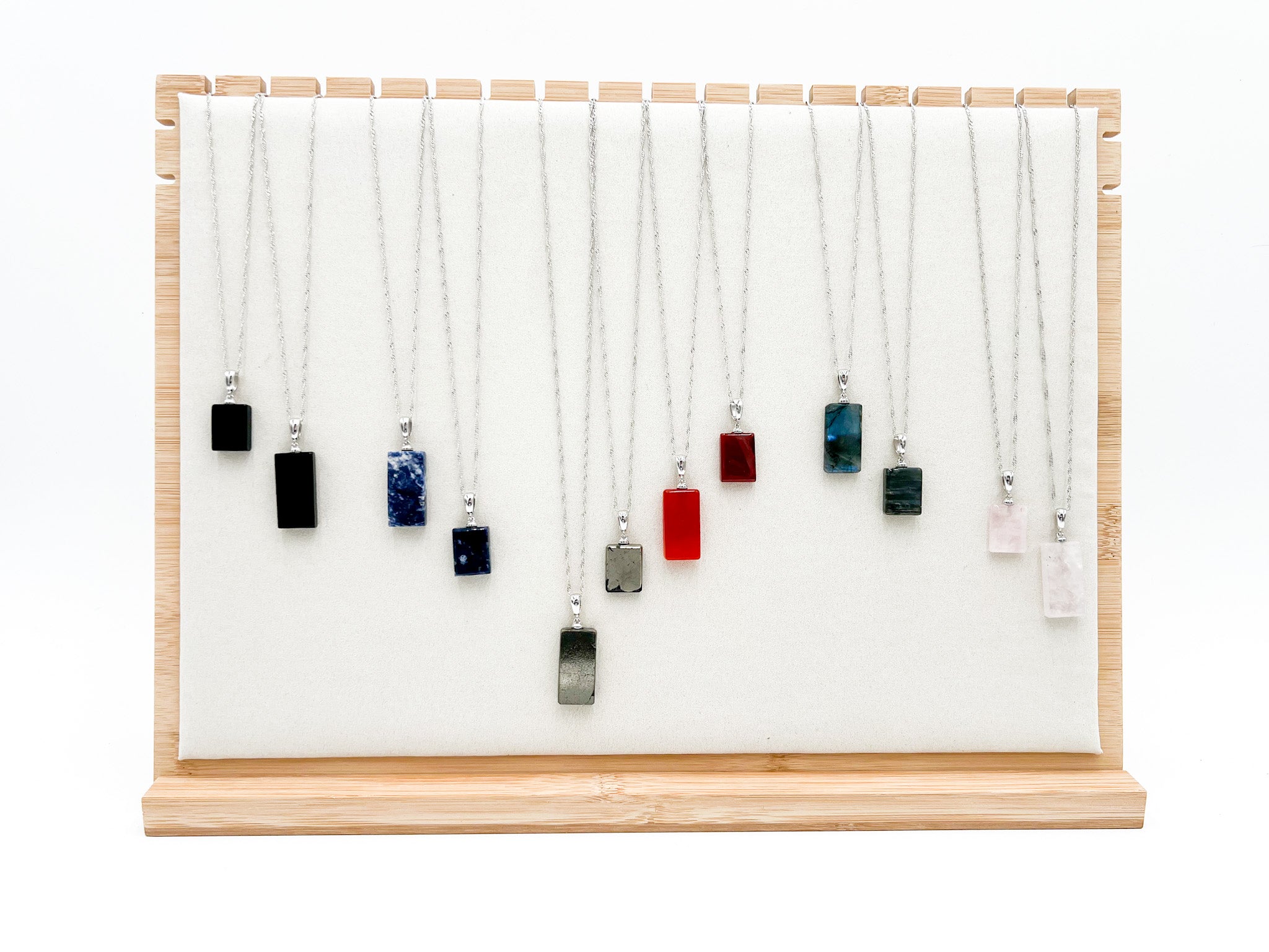 Crystals & Gems – Ancient Lore Village